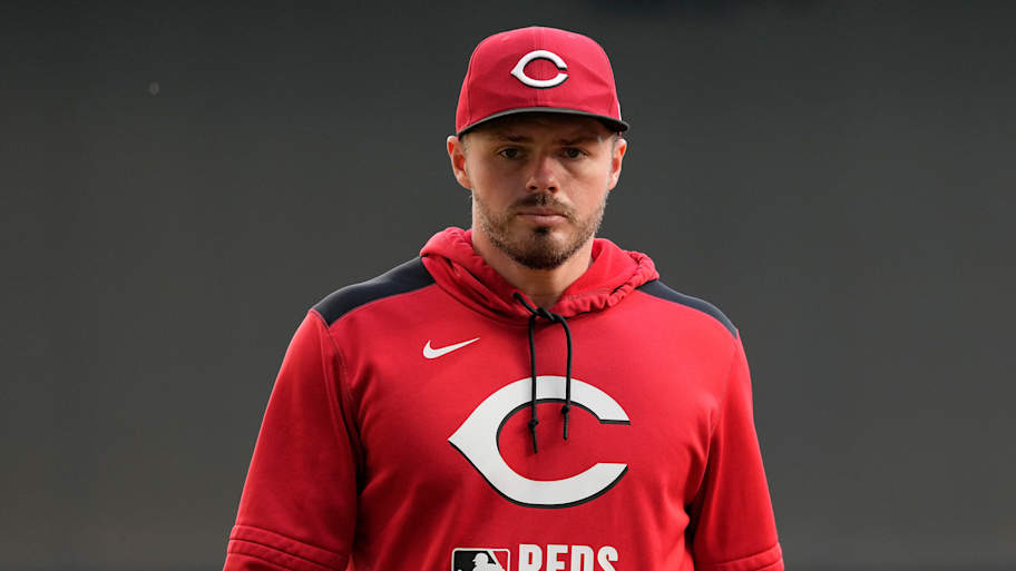 Reds move on from Gavin Lux in a three-team trade that pays off immediately