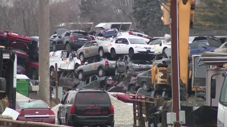 Milwaukee man frustrated by stolen, scrapped car