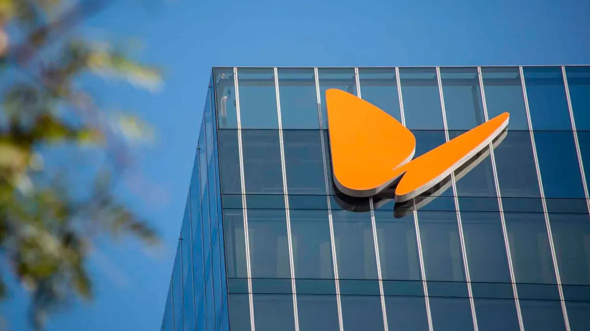 IFM dispuesto a comprar parte de los porcentajes de BlackRock y CVC en ...