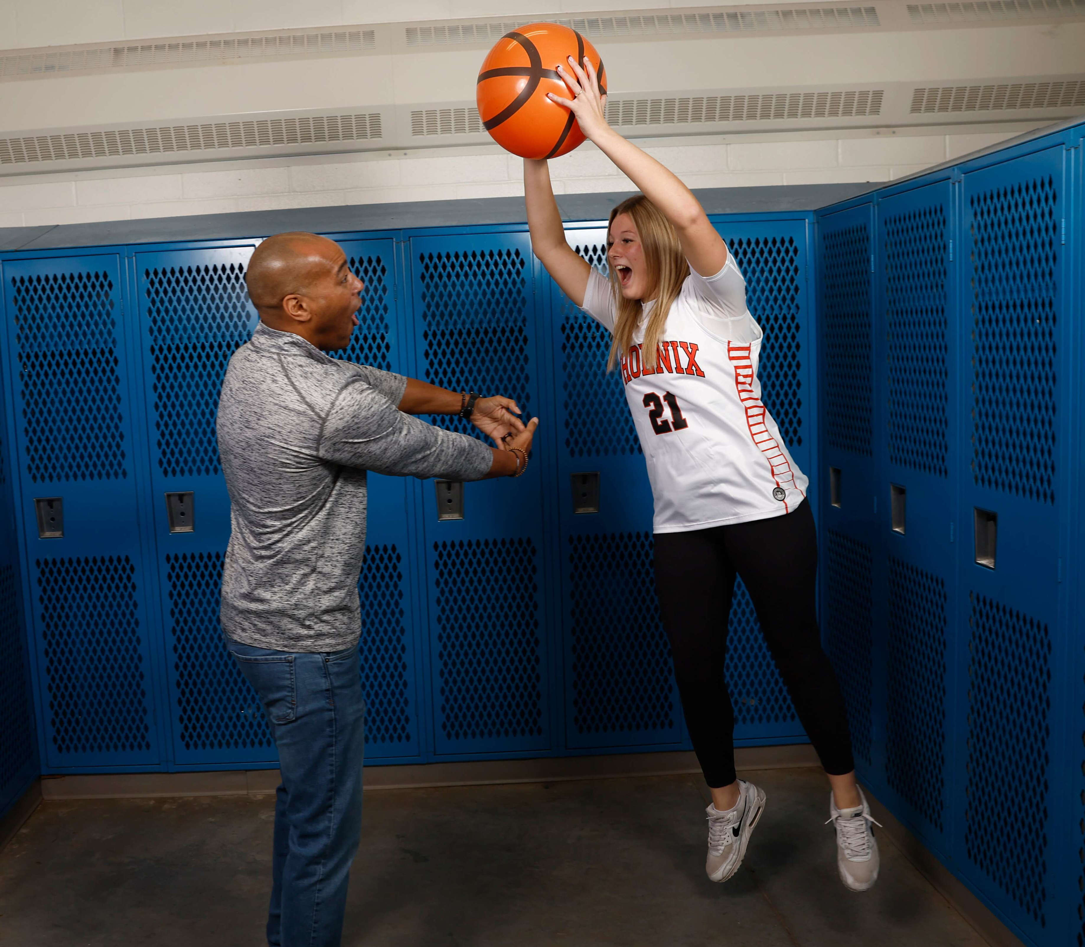 Phoenix girls hoops rallies to stun Skaneateles: 'If we need a hardcore ...