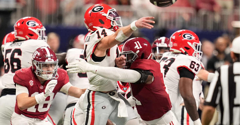 Ole Miss lands transfer portal commitment from Alabama DL Jordan Renaud