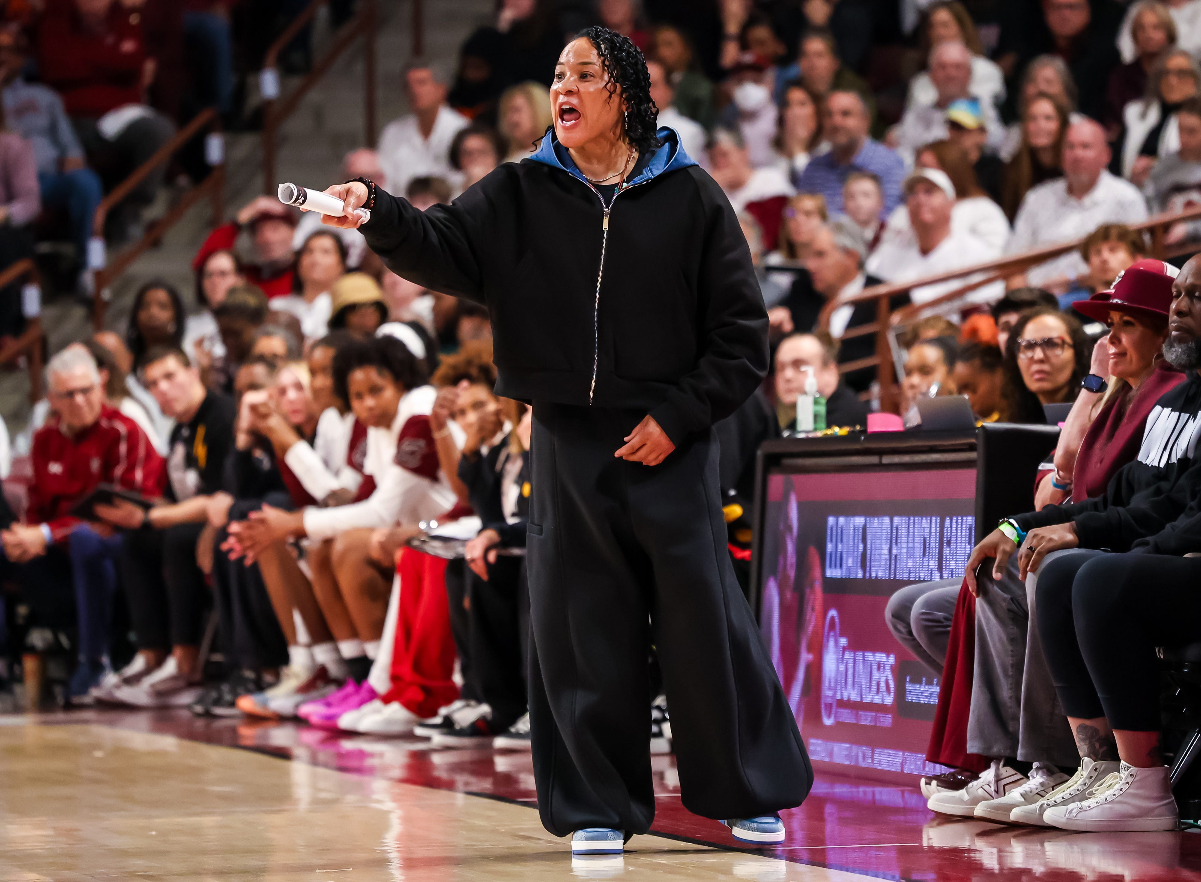 Why South Carolina women's basketball coaches had Dawn Staley's face on ...