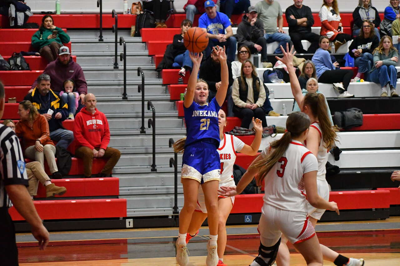 Second quarter run lifts Onekama girls over Benzie Central
