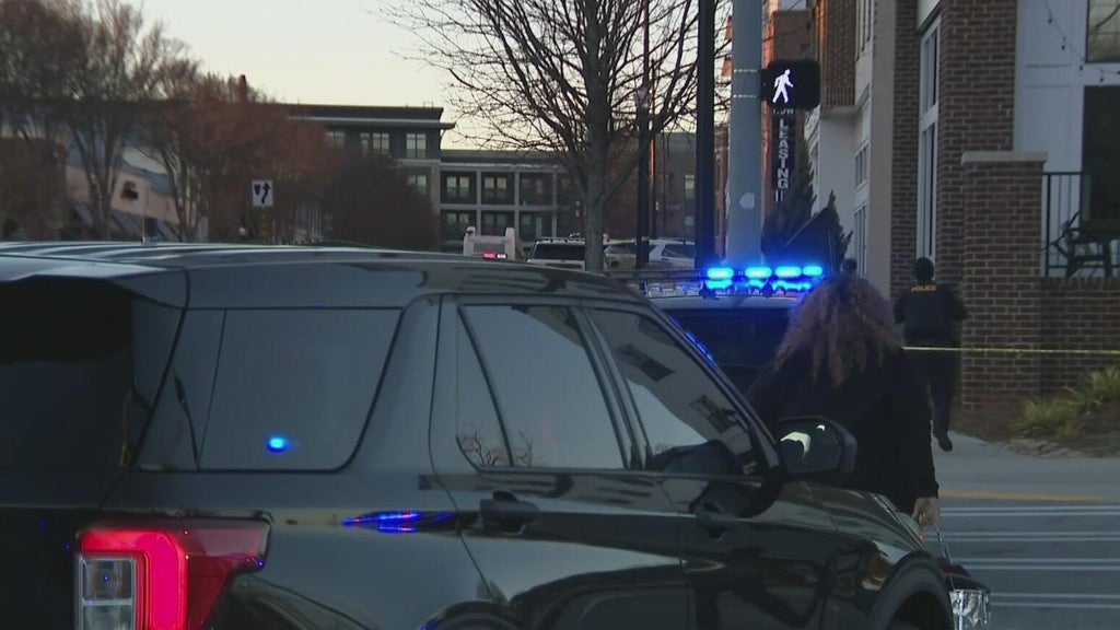 Man killed by police after reported shoplifting at Chamblee Walmart ...