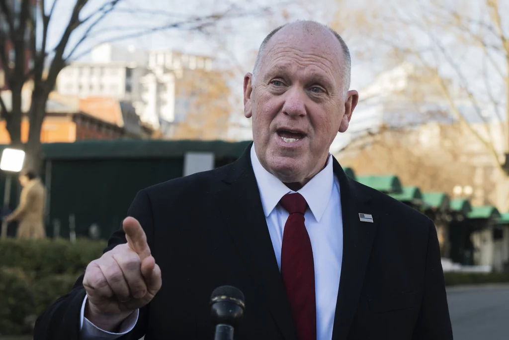 Tom Homan offers to pull ICE from Minneapolis 'real quick' upon access ...