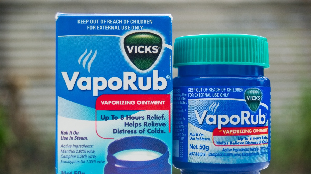 Can rubbing Vicks VapoRub on your feet really stop a cough?
