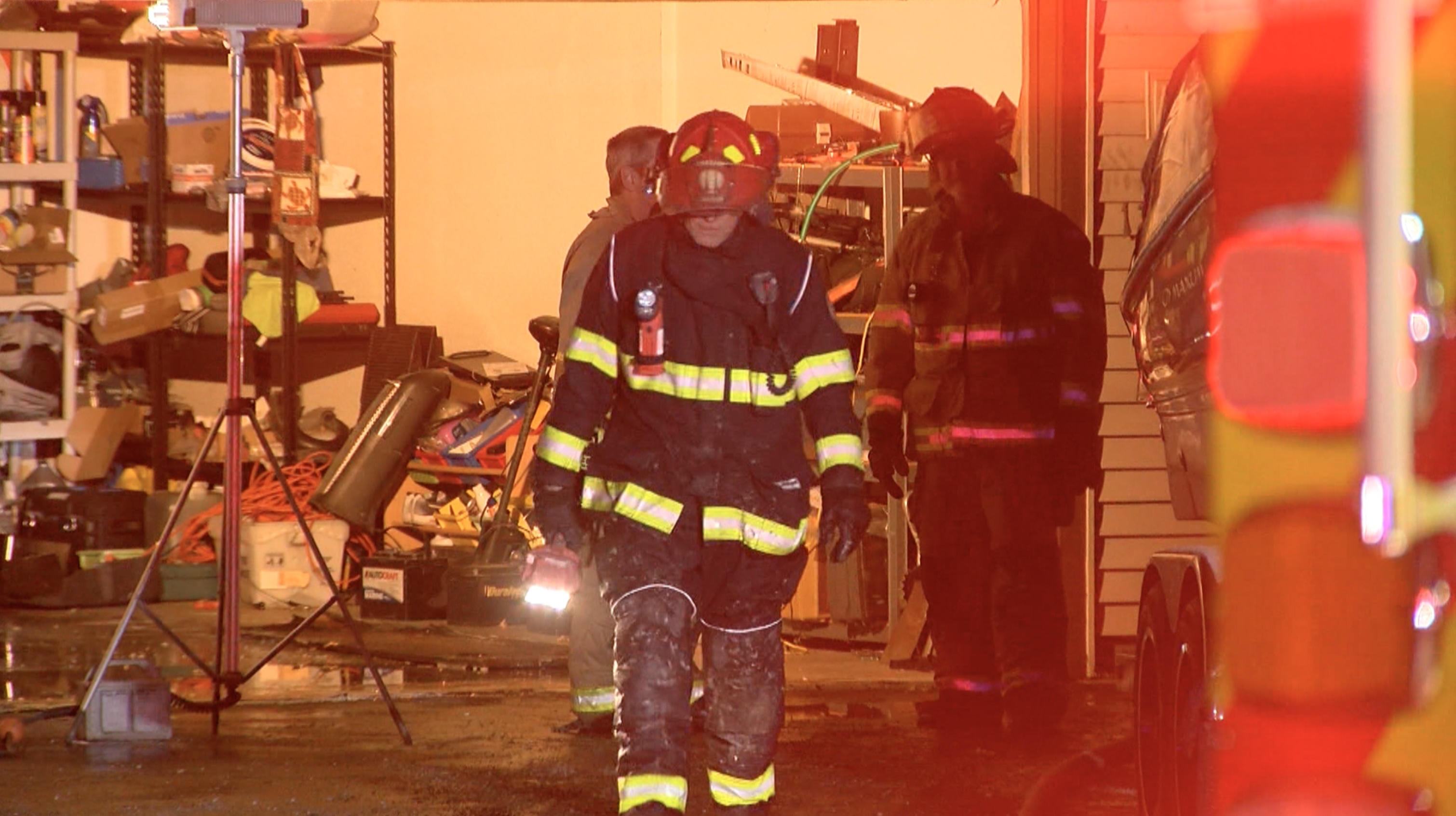 Firefighter hospitalized after falling through floor during Salem Lakes ...