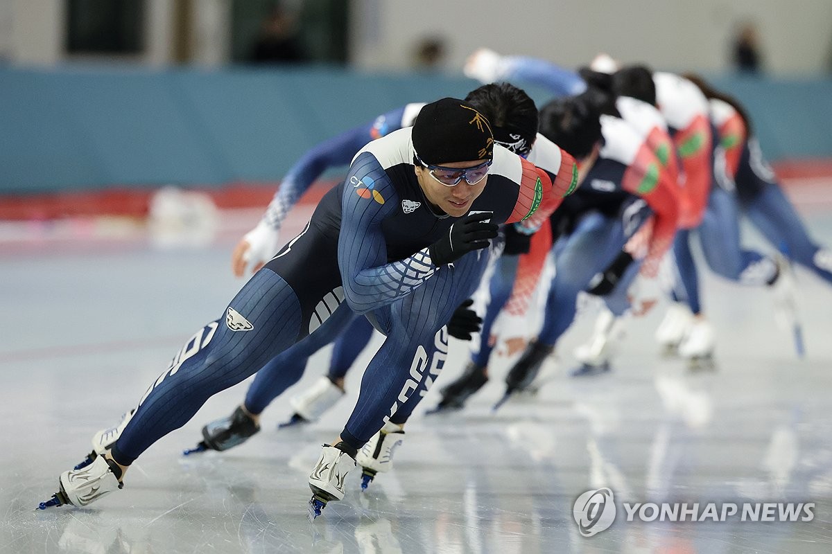 Nat'l speed skating team to be split into 2 groups in prep for Olympics