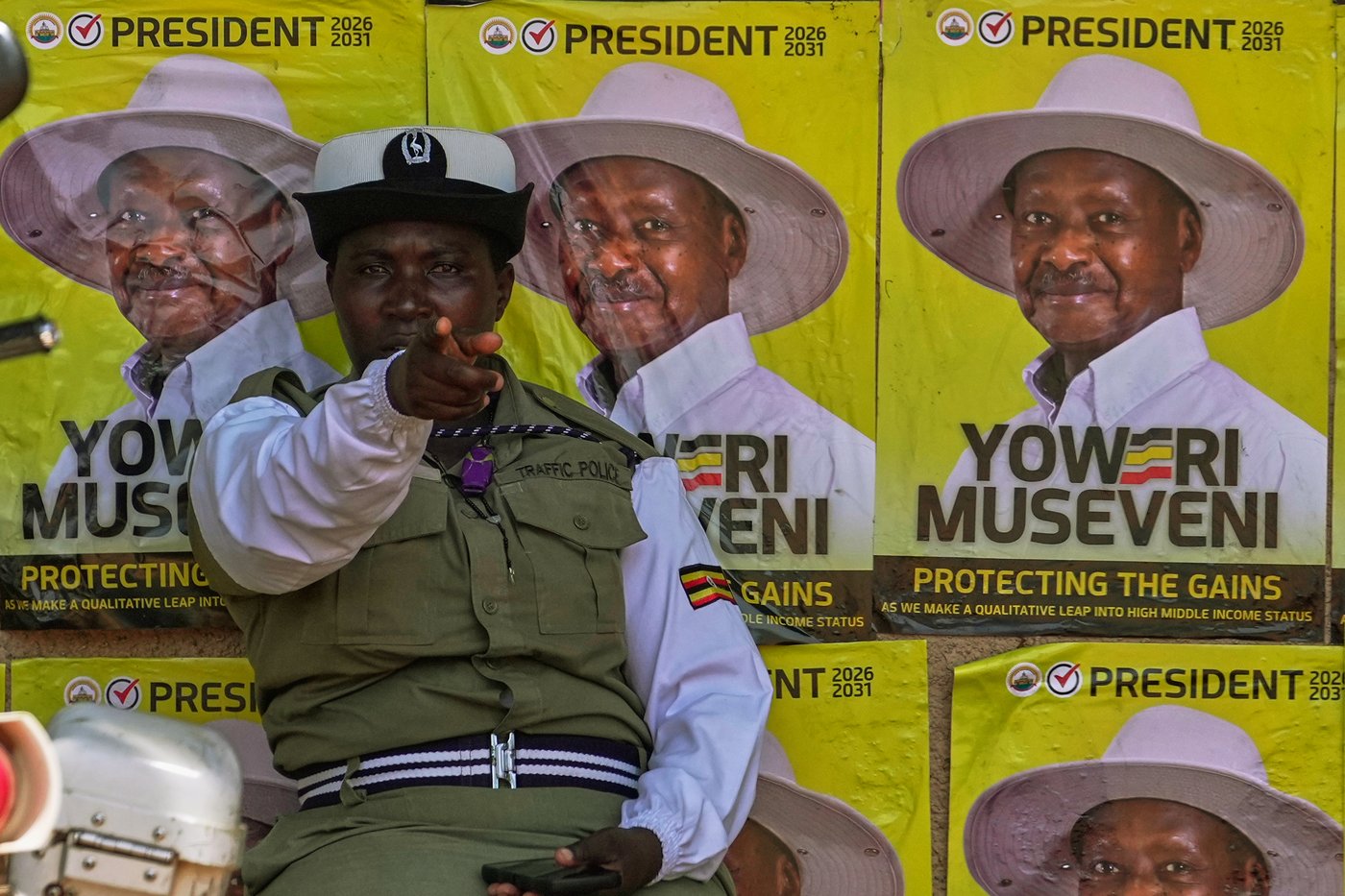 Delays plague voting in Uganda's presidential election