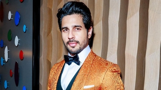 Sidharth Malhotra turns 41: Don't miss birthday boy's high-protein ...