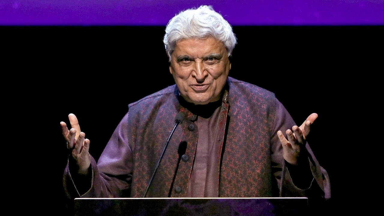 Javed Akhtar recalls a time when assistant directors were disrespected ...