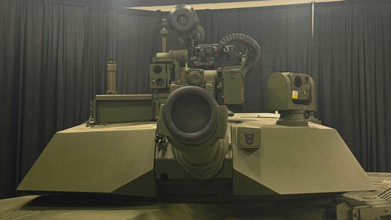 Army showcases M1E3 Abrams tank prototype at Detroit Auto Show