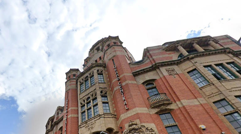 I went looking for a dark kitchen and now I'm opening a restaurant in ...