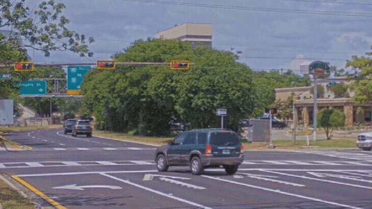 Pensacola Police reports over 29,000 red light violations since January ...