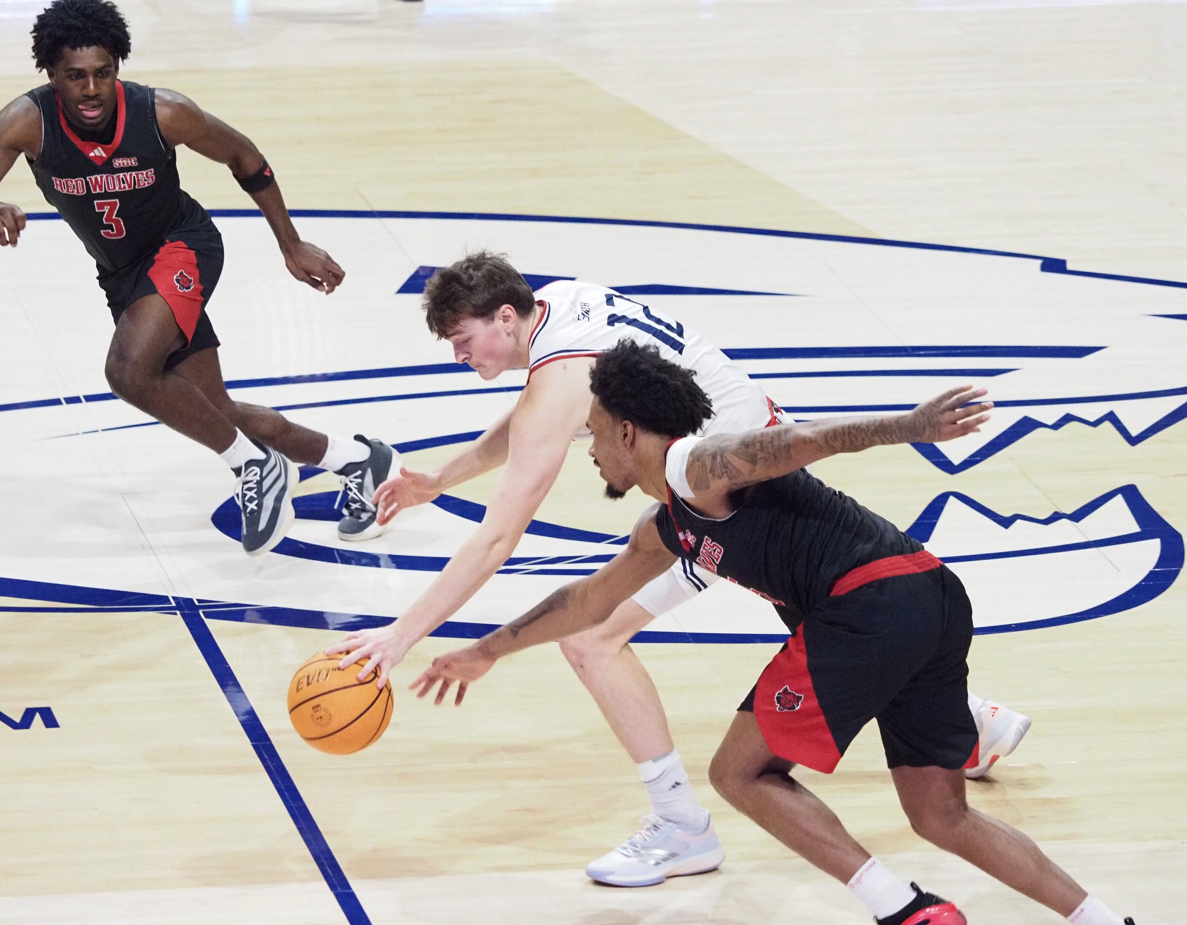 South Alabama basketball wins overtime thriller over Arkansas State, 91-87