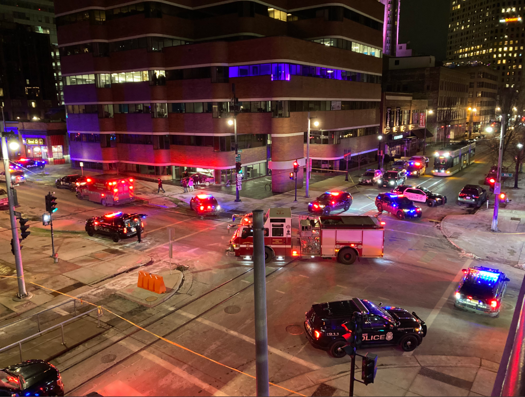 Three people injured in multiple downtown Milwaukee crashes