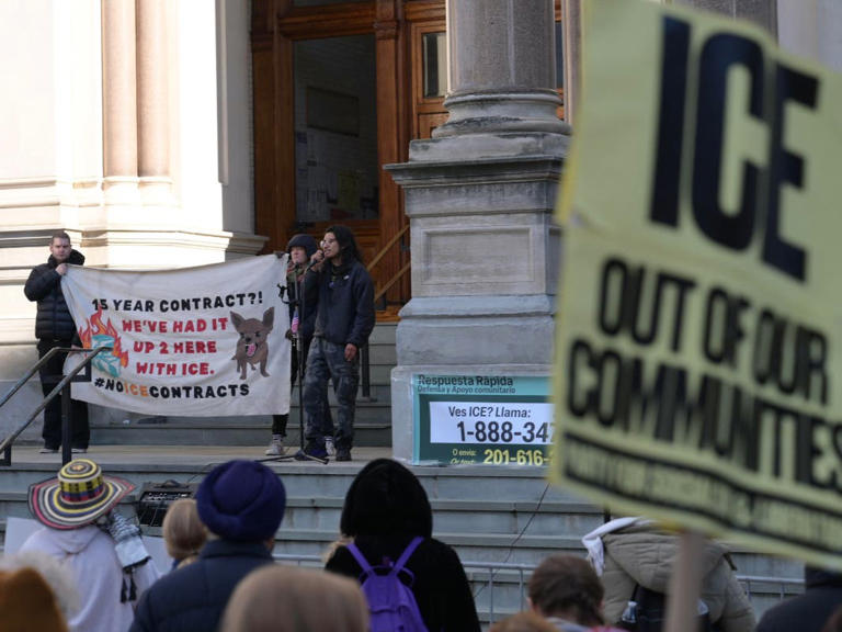 Hudson County NJ Protestors Condemn ICE Killing In Minnesota: Photos