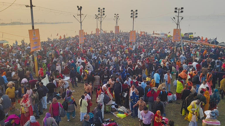Faith at its peak: Over 10 million take holy dip at Sangam on Makar ...