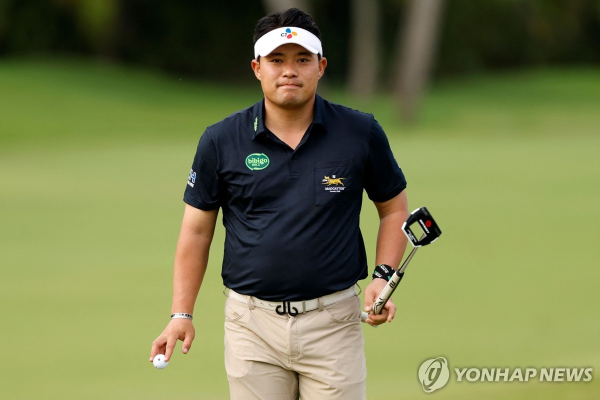 Kim Seong-hyeon 1 off 1st-round lead at PGA Tour season opener