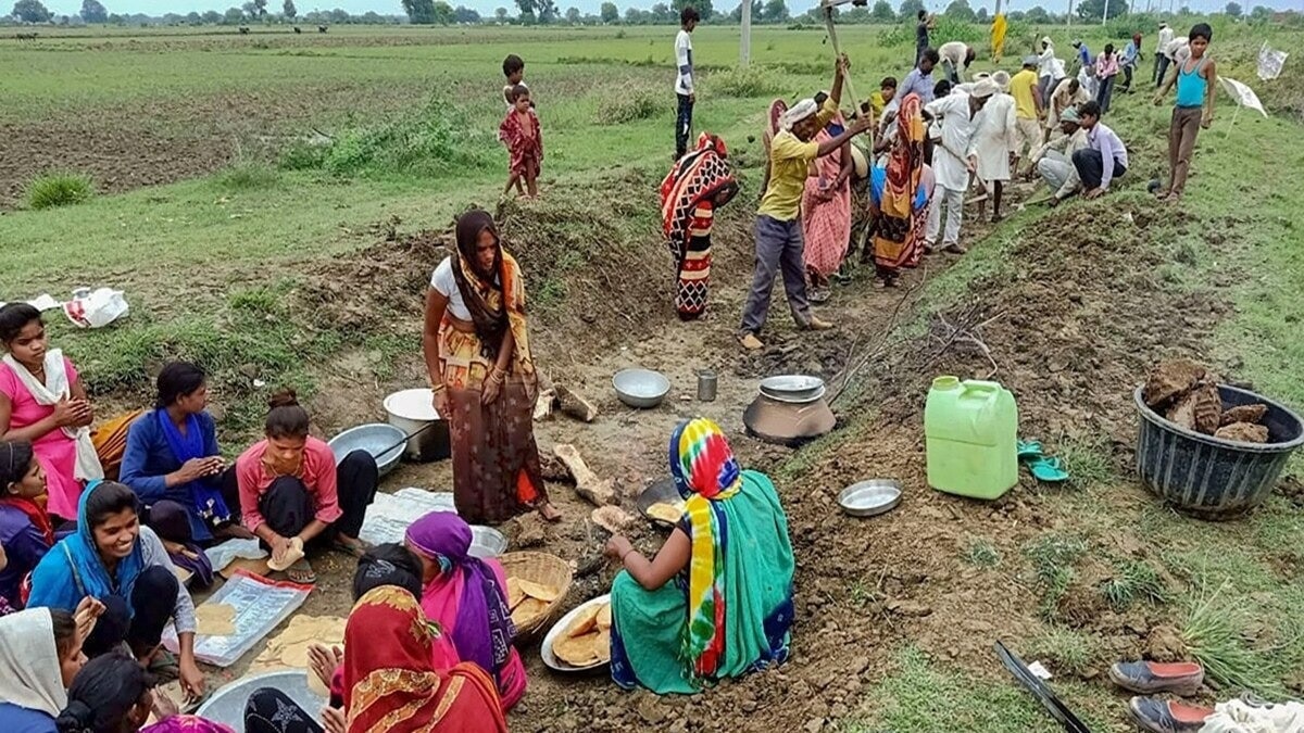 MGNREGA under the scanner: Fake work, dead workers and panchayat-level ...