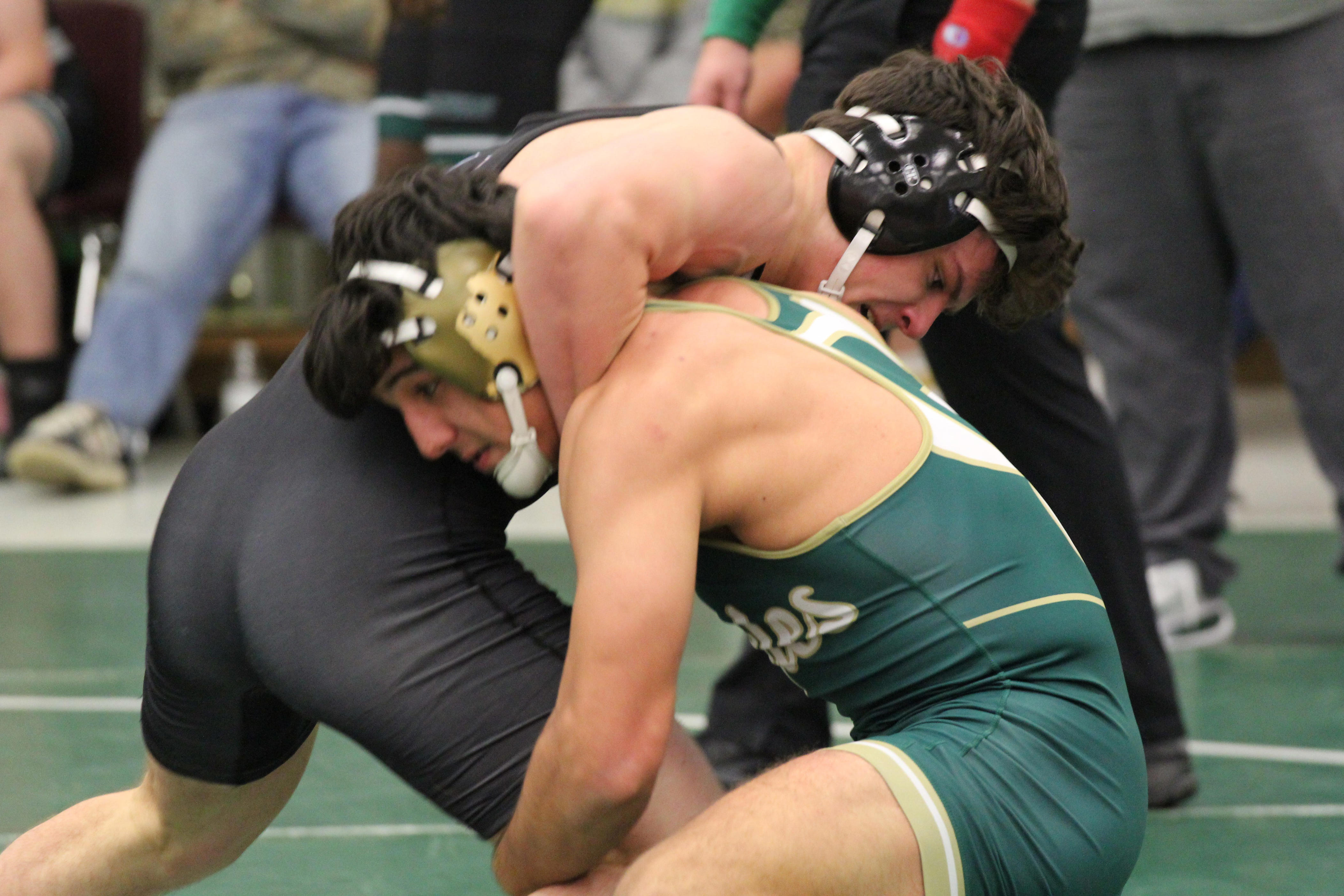 George Jenkins falls short in regional semifinal dual; Lake Gibson ...