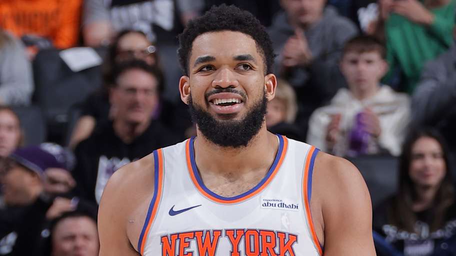 Mike Brown declares that Knicks star's blunder sums up New York's issues