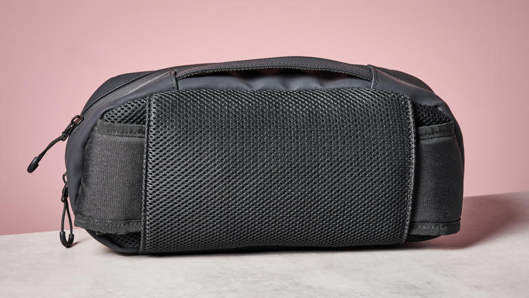 Hori adventure pack for Nintendo Switch 2 review: a great cross-body case