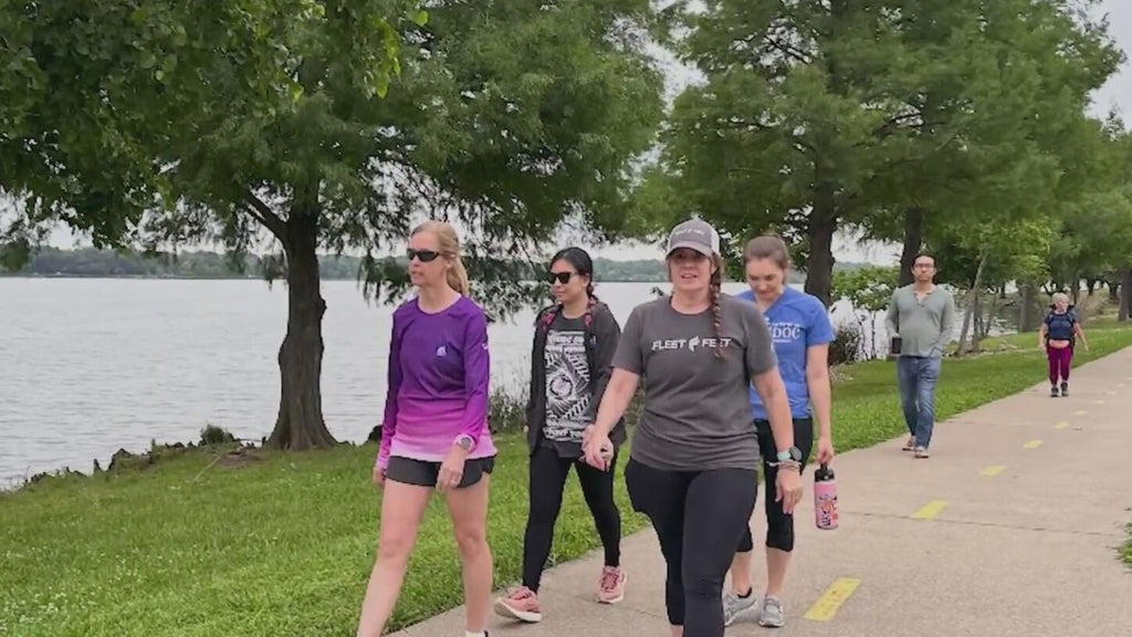 Dallas "Walk with a Doc" program combines walking and health advice to ...