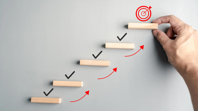 10 subtle signs someone is wealthier than they look