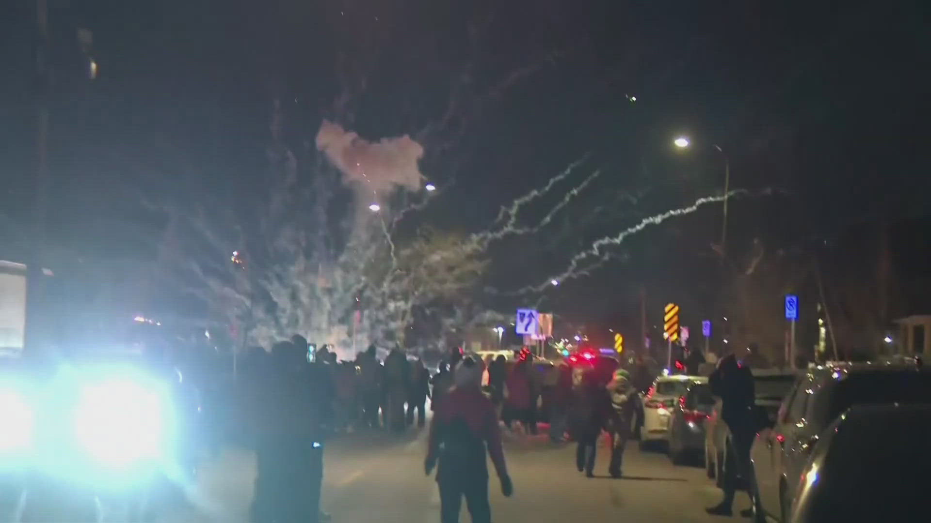 Trump threatens military action as Minneapolis protest continue