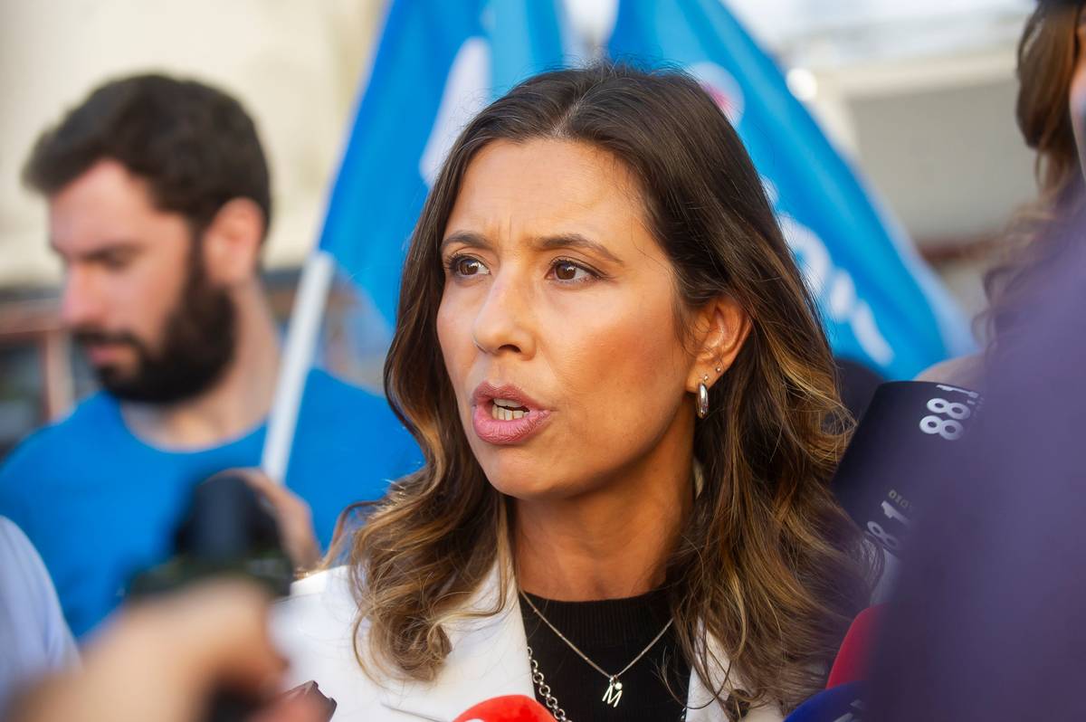 IL diz que "não é novidade" ver PS e PSD envolvidos em situações de ...