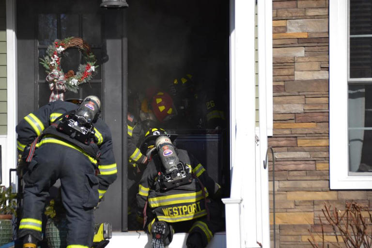 Fire ignites inside oven at Westport home