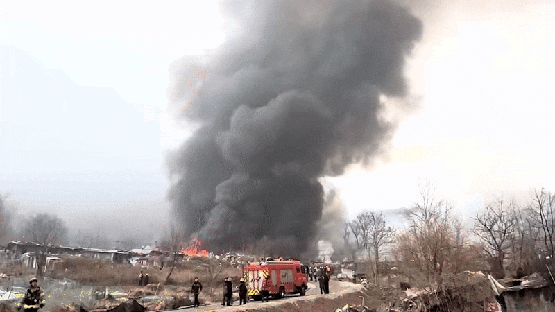 Guryong Village fire prompts response level 2 in Seoul