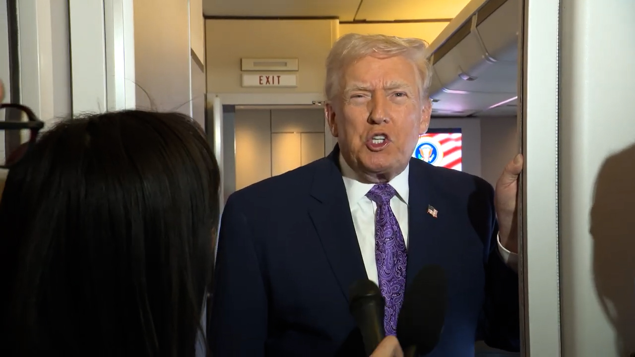 White House aide blames Gov. Tim Walz for Minneapolis ICE shooting ...