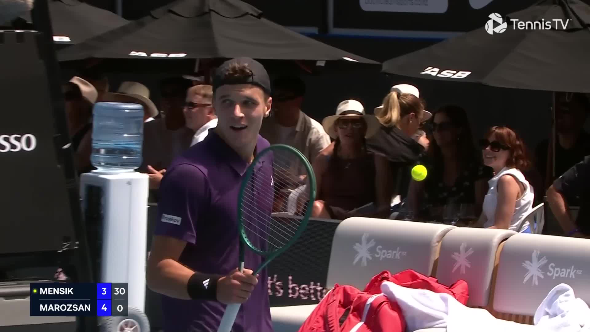 Wow! What a point by Jakub Mensik in Auckland