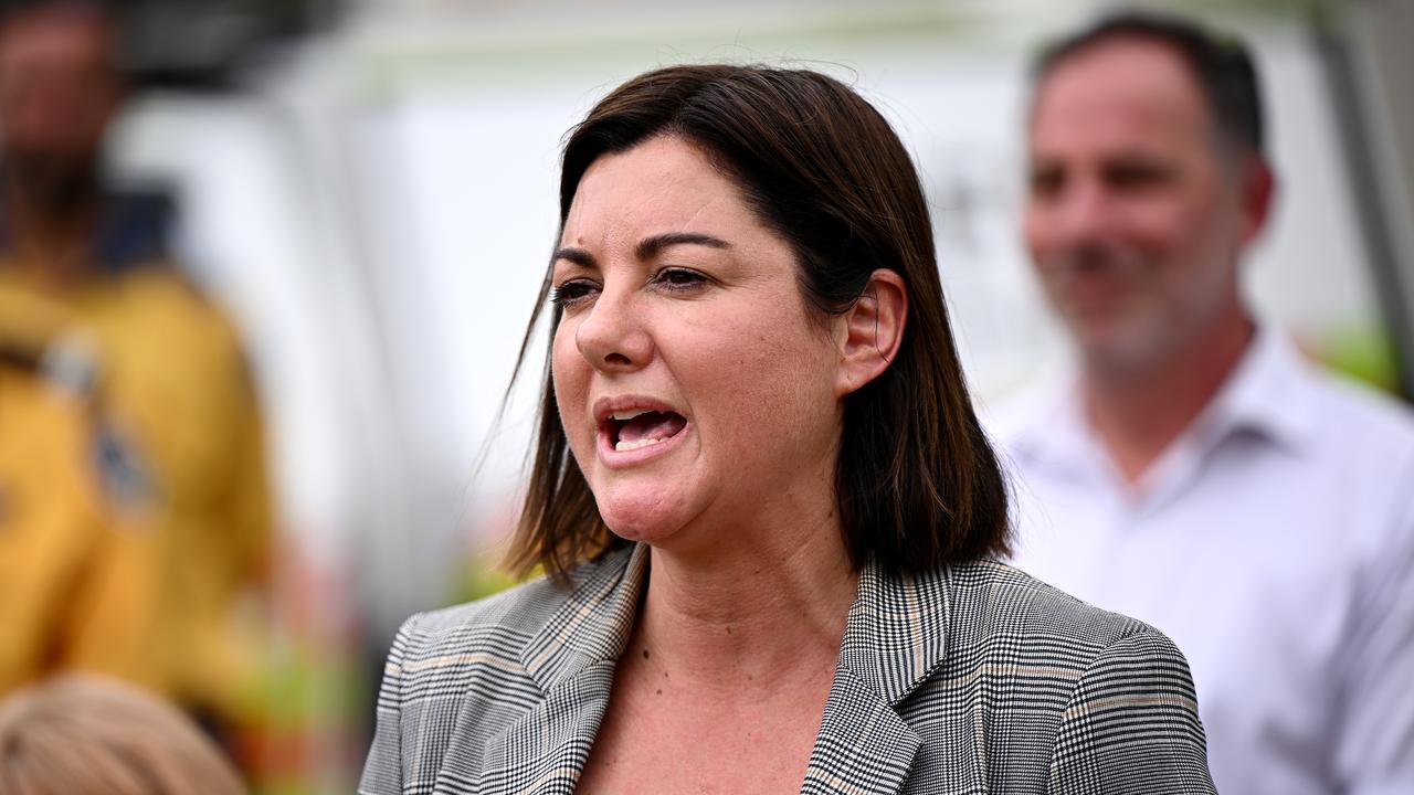 Recovery begins for tourist towns hit by flash flood