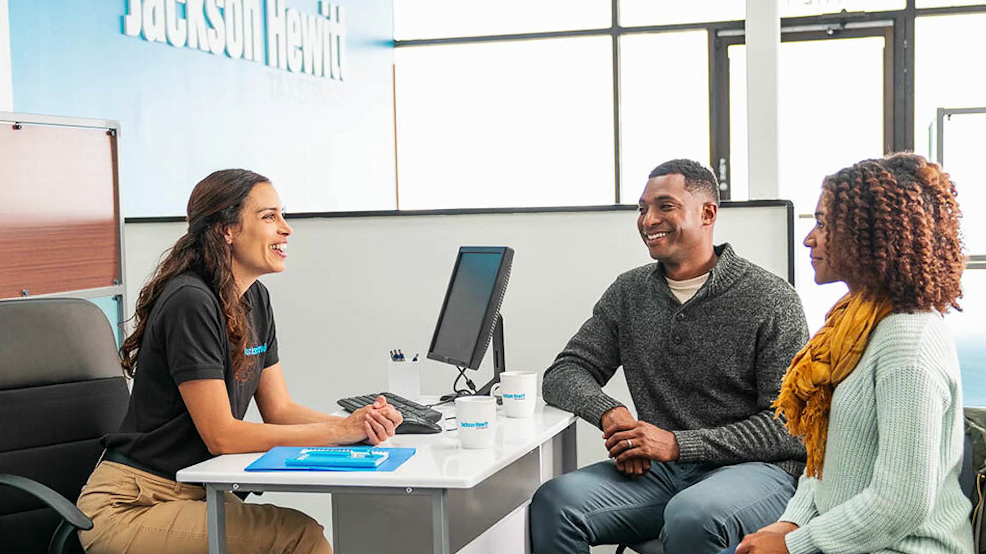 Refund jeans: pockets big enough for your tax refund