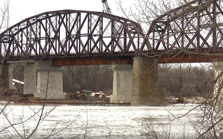 Crews making good progress on railroad bridge over river in Bismarck