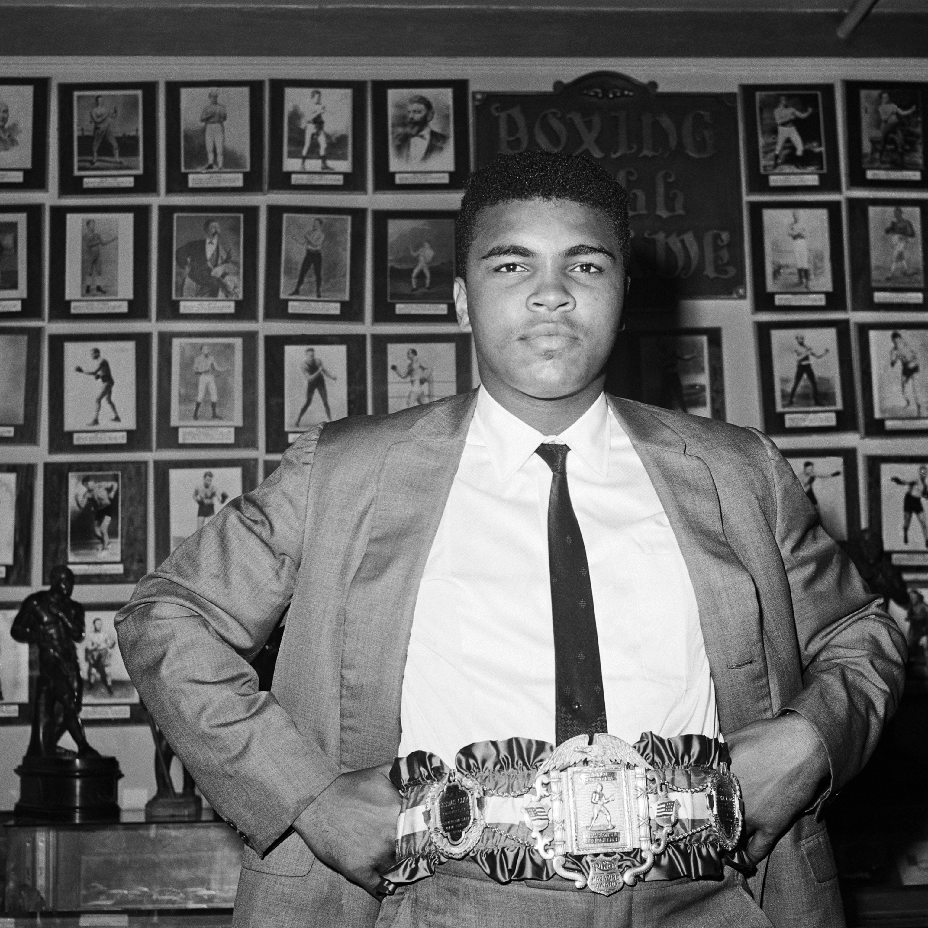 'The greatest': USPS honors late boxing champ Muhammad Ali with Forever ...