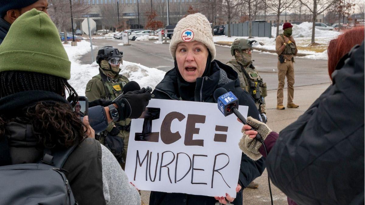 Casey Anthony demands Minnesota ICE shooting be investigated as she ...