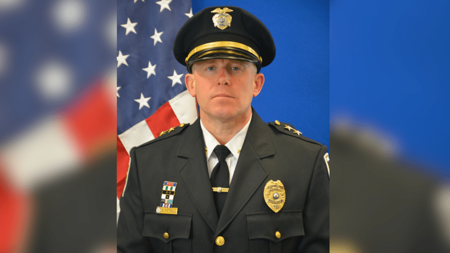 Normal police chief sworn in as president of Illinois chapter of FBI ...
