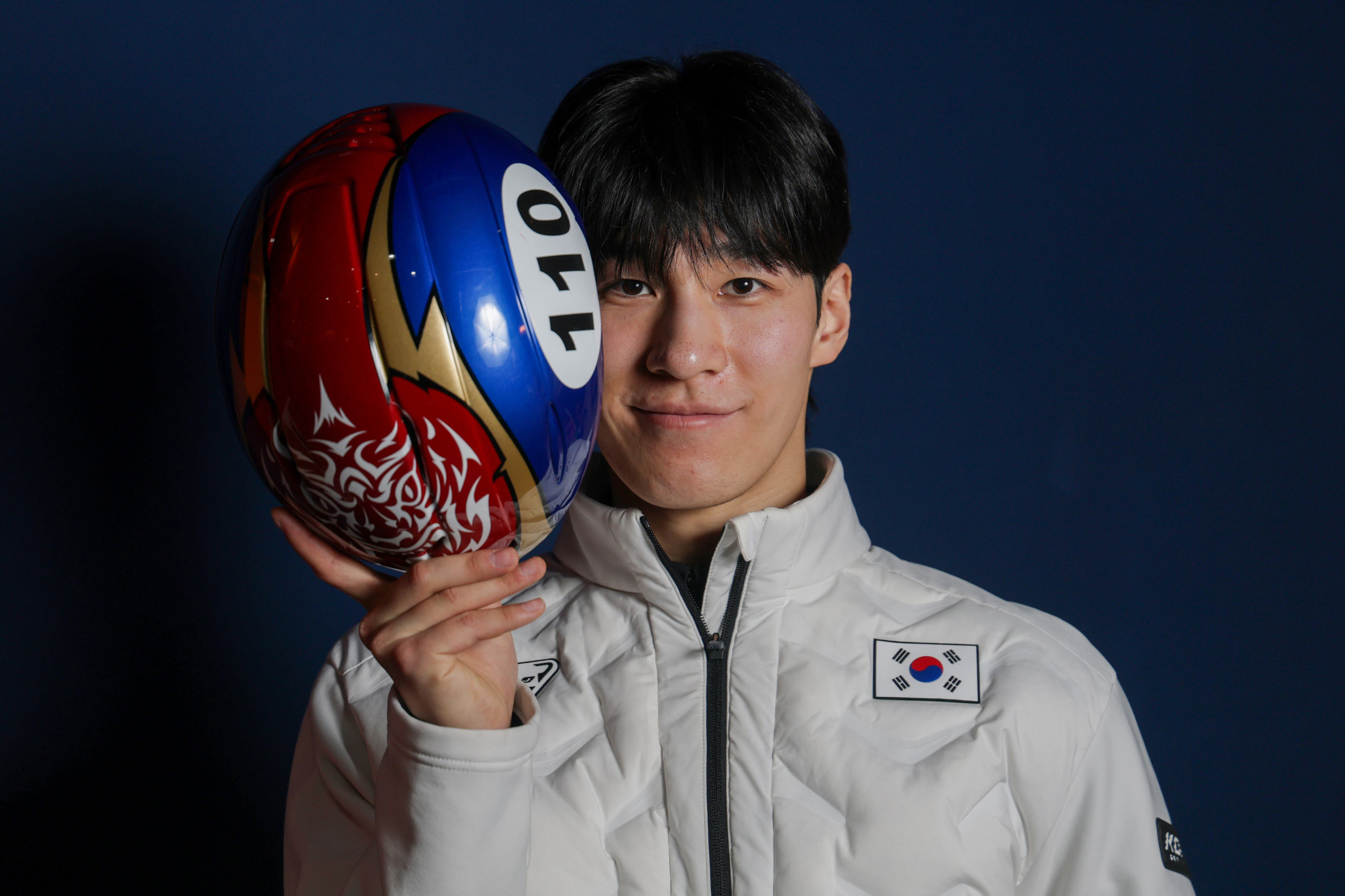 Hwang Dae-heon seeks relay gold after 20-year gap