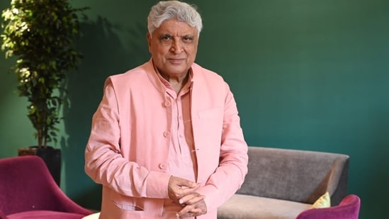 Javed Akhtar reveals how assistant directors were treated when he was ...