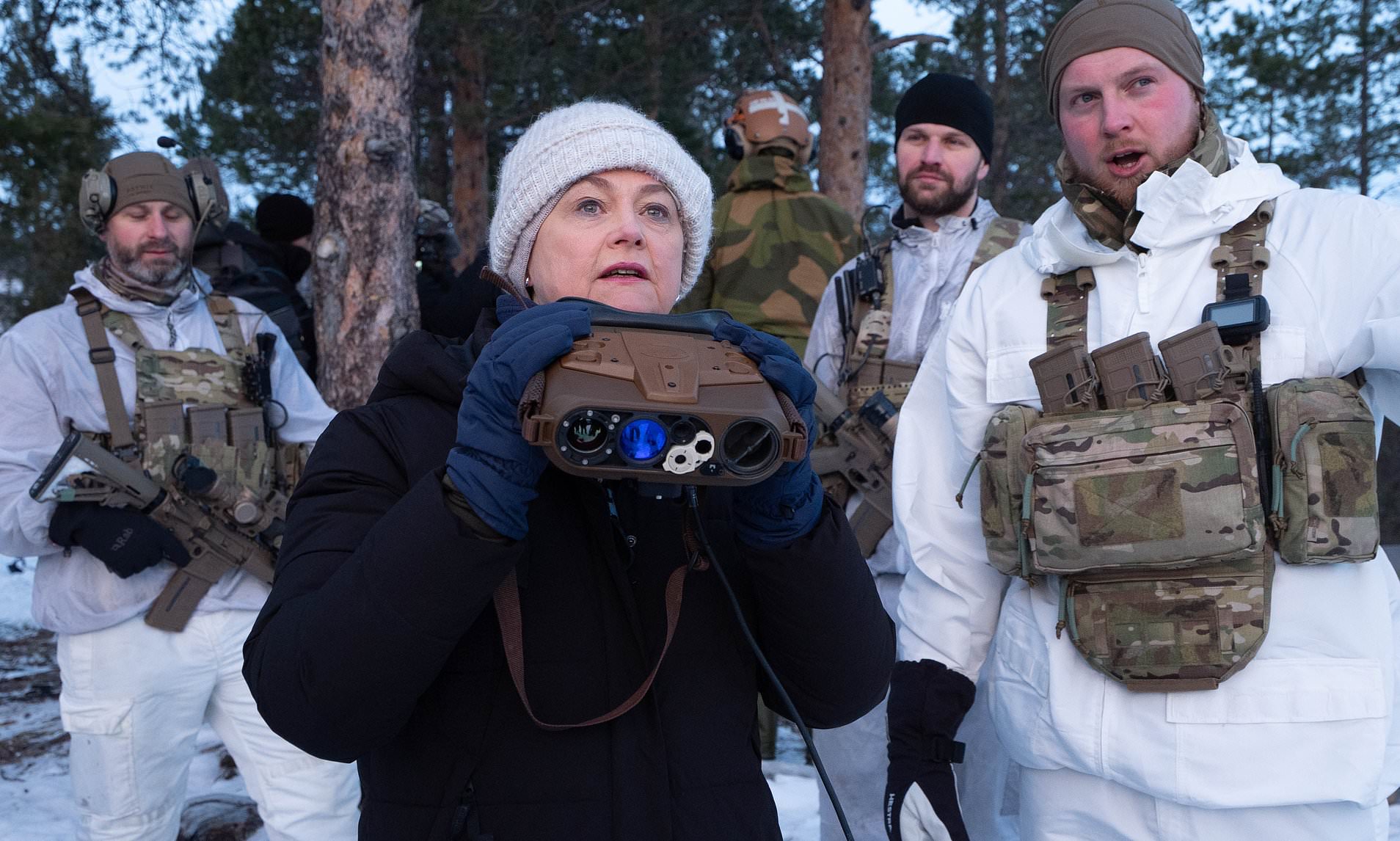 Foreign Secretary Yvette Cooper shrugs off security fears over Chinese ...