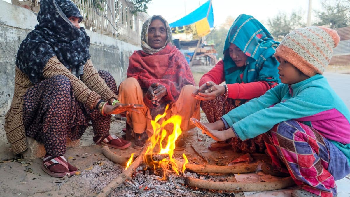 Delhi government intensifies winter relief for homeless as cold wave ...
