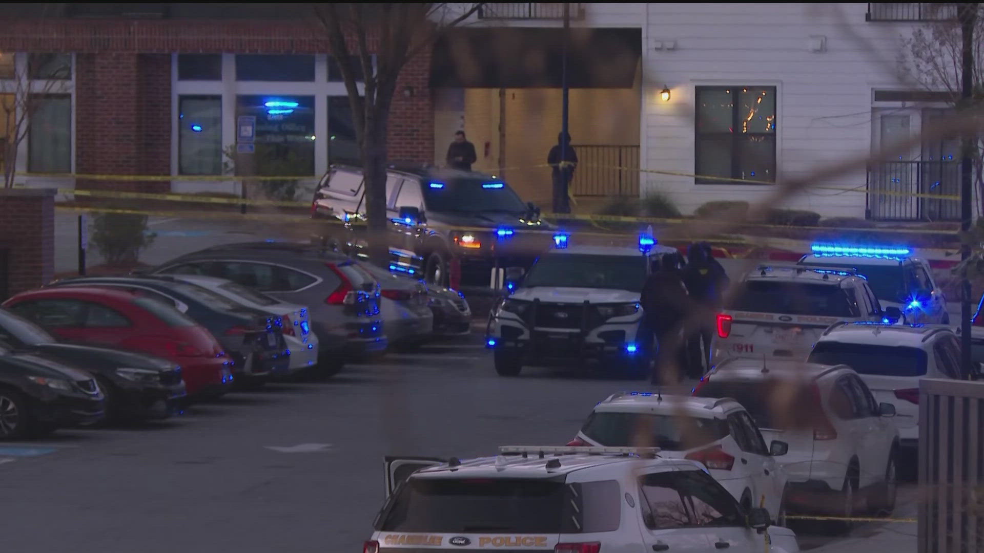 Man who allegedly shoplifted at Chamblee Walmart pulled out gun before ...