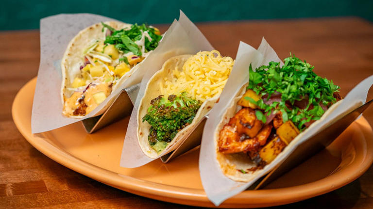 Arizona's must-visit local Mexican restaurant is a Phoenix gem once ...