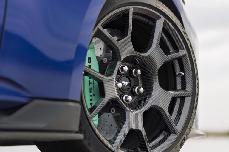 2026 Ford Mustang Dark Horse SC: New supercharged hero for Blue Oval ...