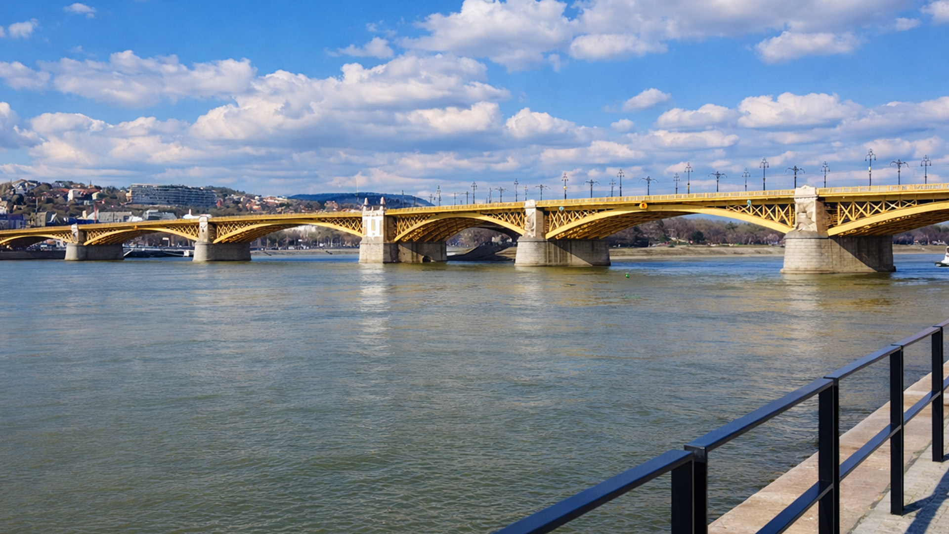 Where does this bridge in Budapest lead?