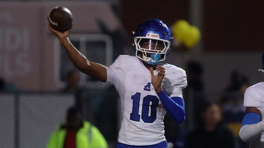 Nation's No. 3 quarterback scheduled visits to Auburn, Mississippi State